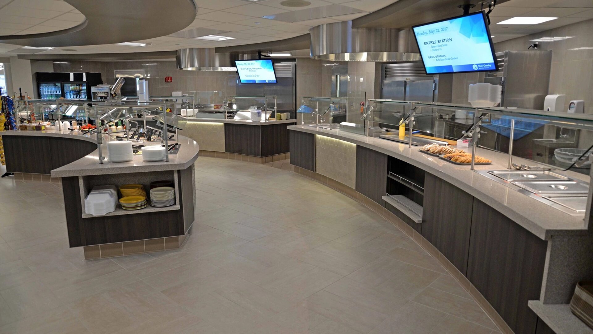 Digital Signage for Hospitals: 10 Ways to Elevate Patient Care ...